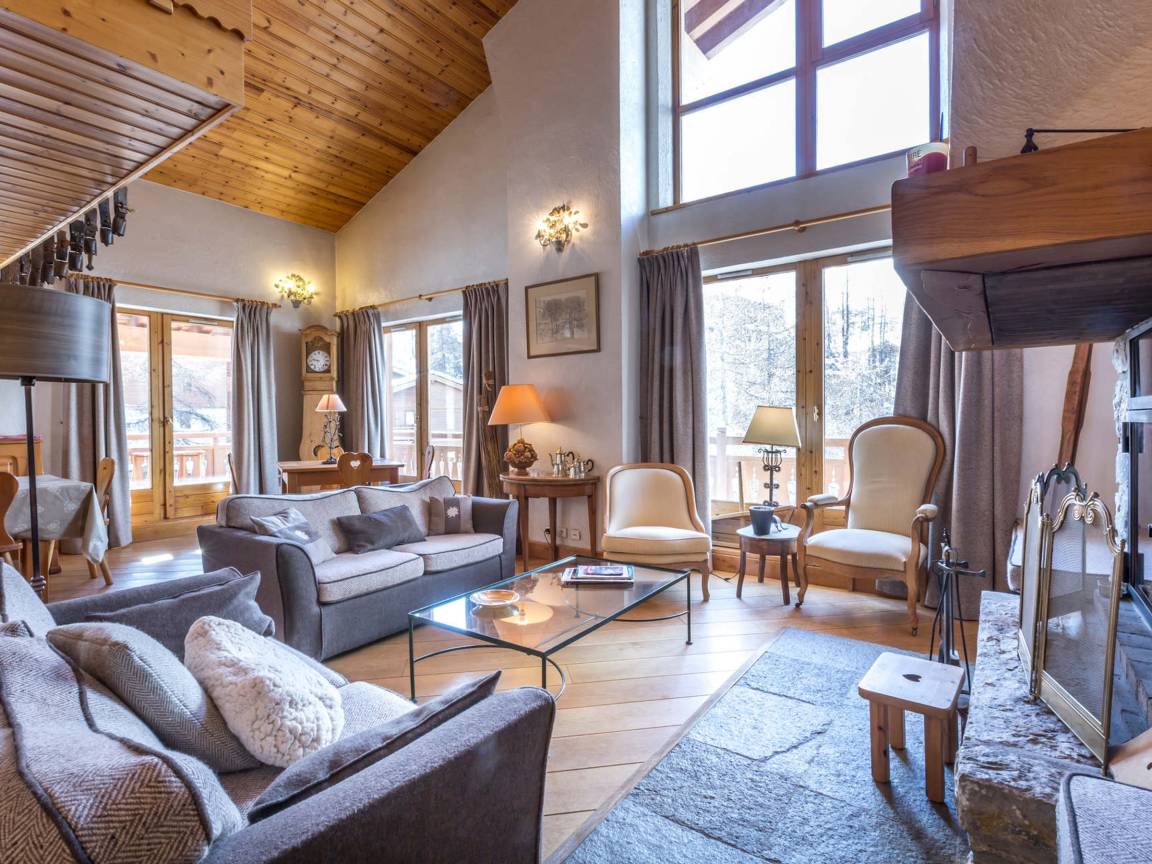 180 M² Apartment ∙ 6 Bedrooms ∙ 12 Guests - Val-d'Isère