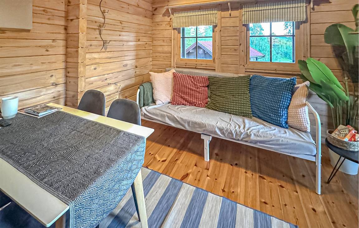 45 M² Hus ∙ 1 Sovrum ∙ 4 Gäster - Årjäng