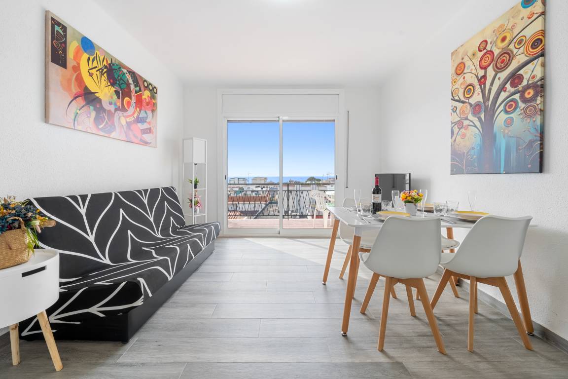 66 M² Apartamento ∙ 3 Habitaciones ∙ 6 Huéspedes - Altafulla