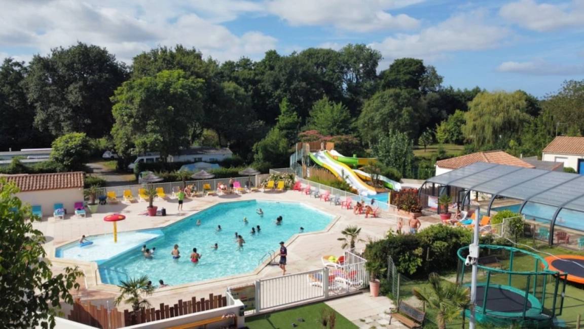 40 M² Camping-unterkunft ∙ 4 Schlafzimmer ∙ 8 Gäste - Vendée