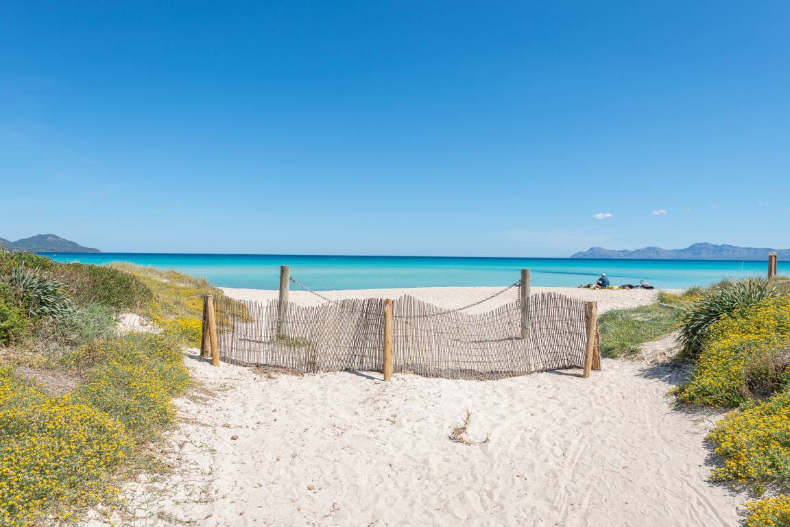 184 M² Chalet ∙ 4 Bedrooms ∙ 8 Guests - Can Picafort