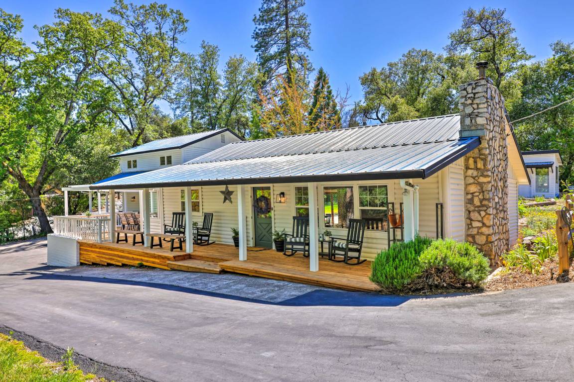 253 M² Cottage ∙ 4 Bedrooms ∙ 13 Guests - Murphys, CA