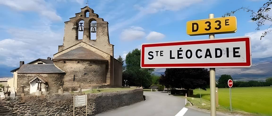 28 M² Appartement ∙ 1 Chambre ∙ 2 Personnes - Bourg-Madame