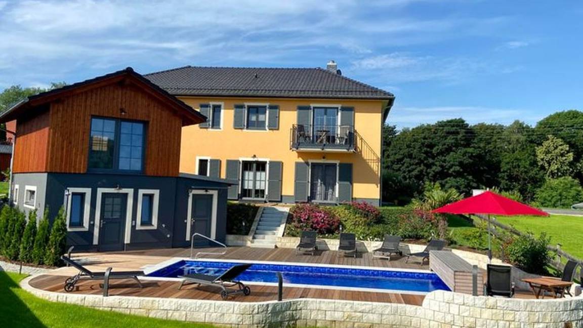 70 M² Ferienwohnung ∙ 1 Schlafzimmer ∙ 2 Gäste - Stadt Wehlen