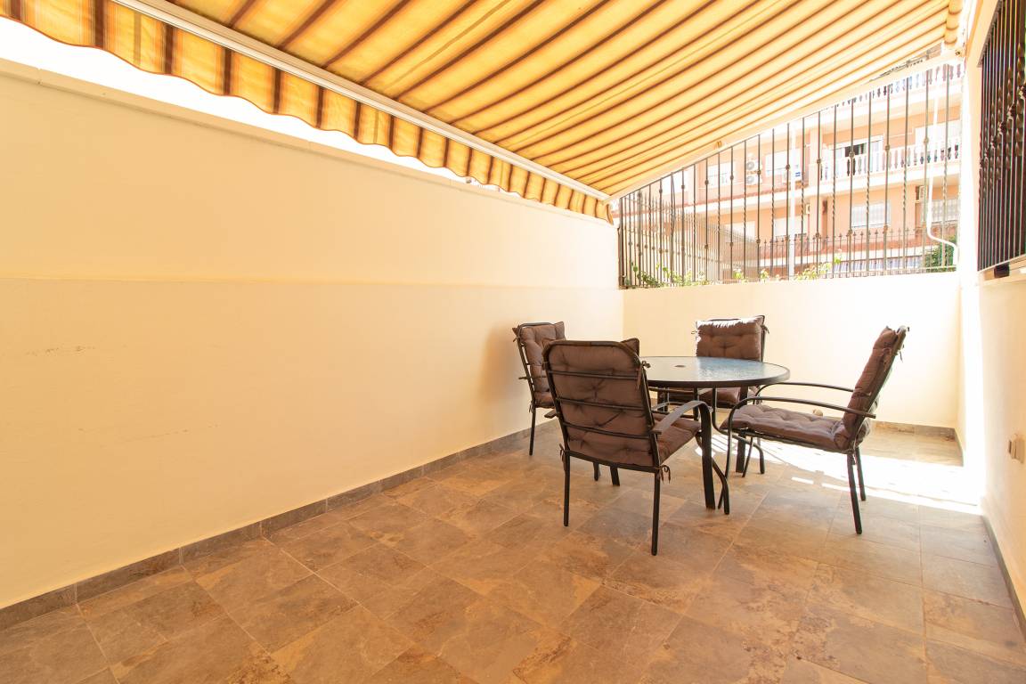 75 M² Apartamento ∙ 2 Habitaciones ∙ 6 Huéspedes - Canet de Berenguer