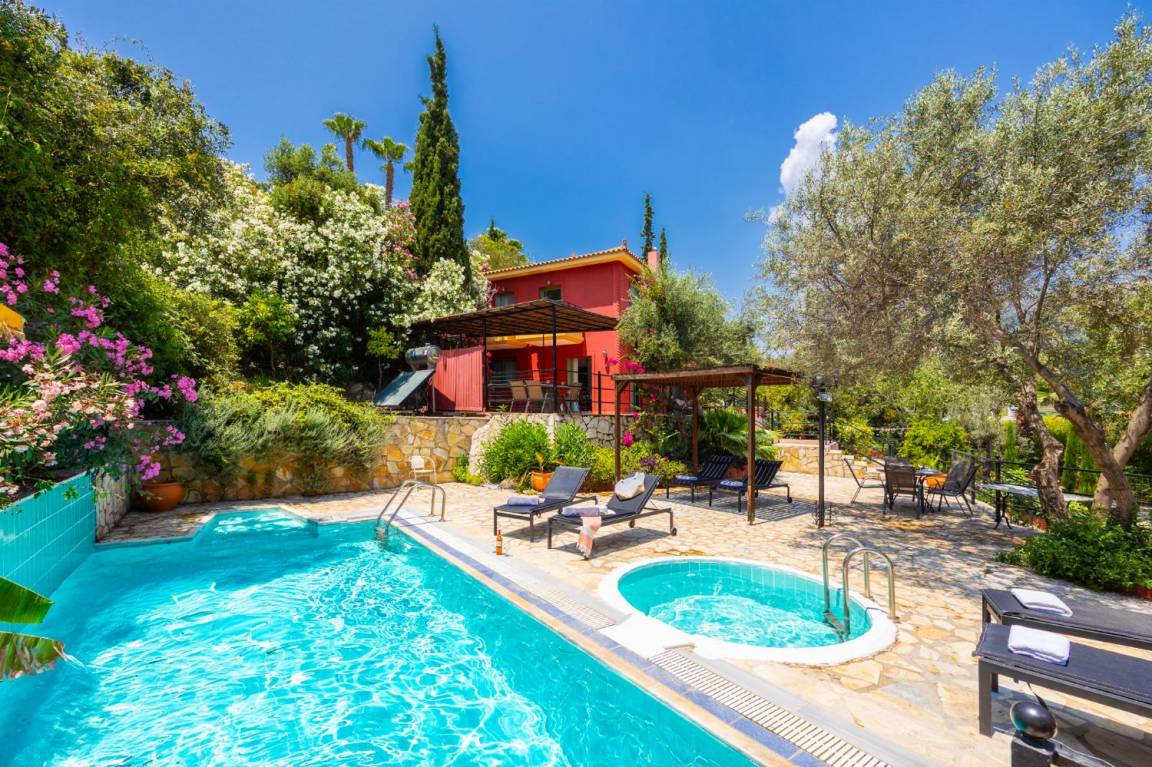 200 M² Villa ∙ 3 Bedrooms ∙ 6 Guests - Kateleios