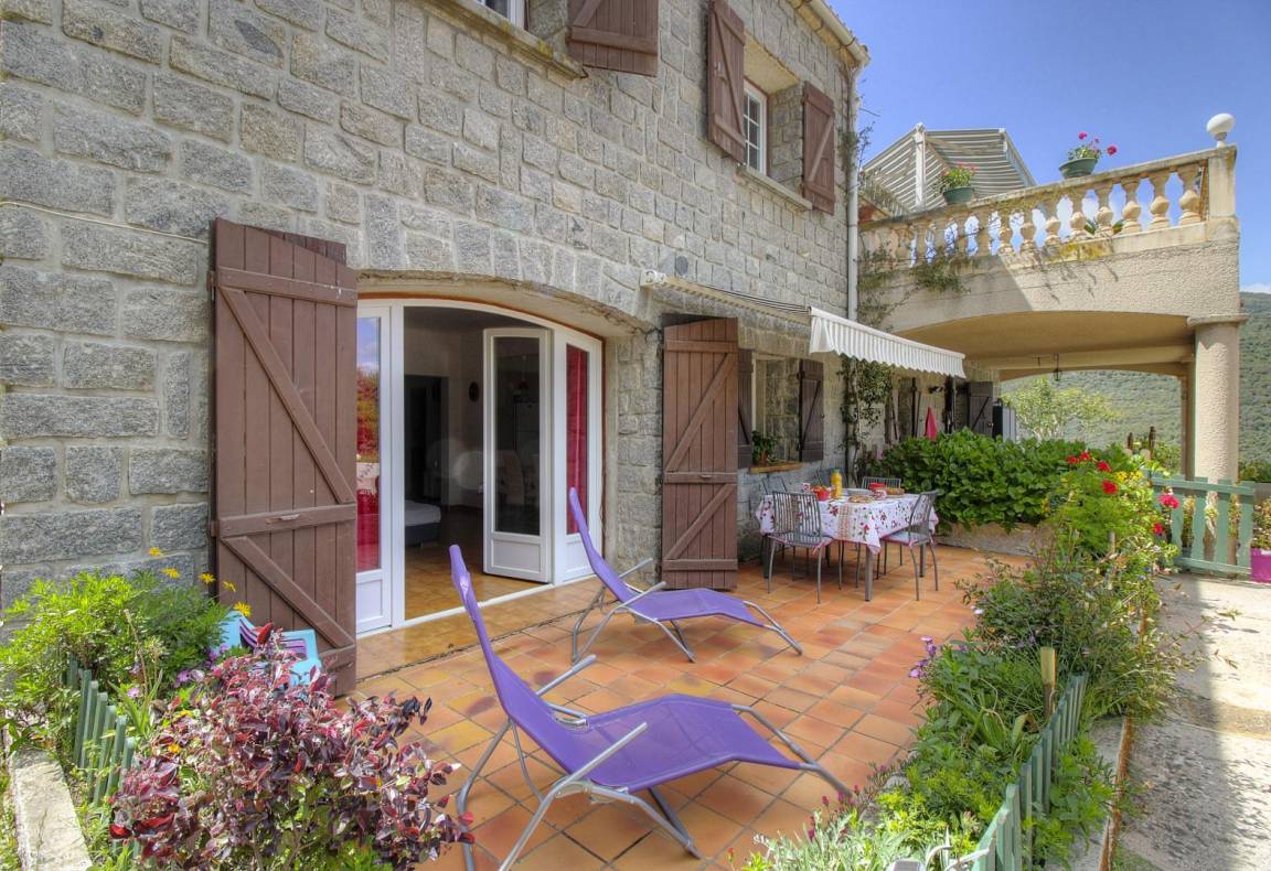 73 M² Gîte ∙ 2 Chambres ∙ 4 Personnes - Ajaccio