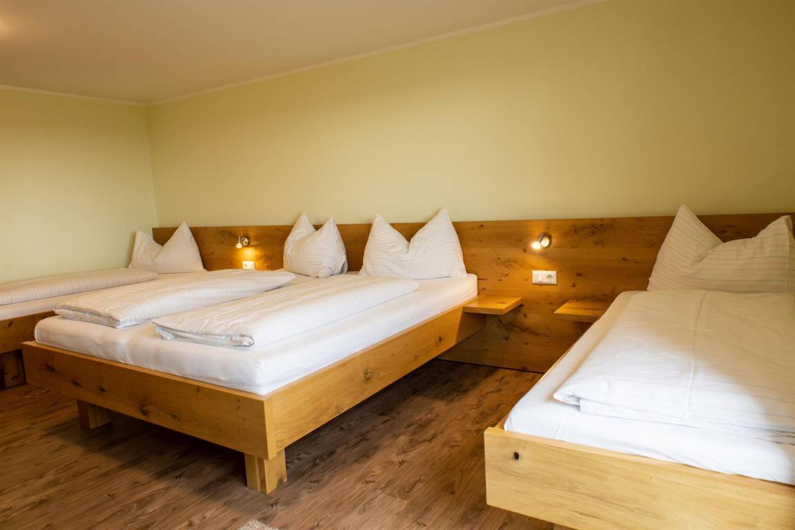 80 M² Hotel ∙ 1 Schlafzimmer ∙ 4 Gäste - Breitenberg