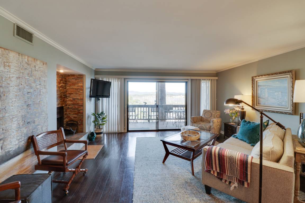 120 M² Apartment ∙ 2 Bedrooms ∙ 6 Guests - Lake Hamilton, AR