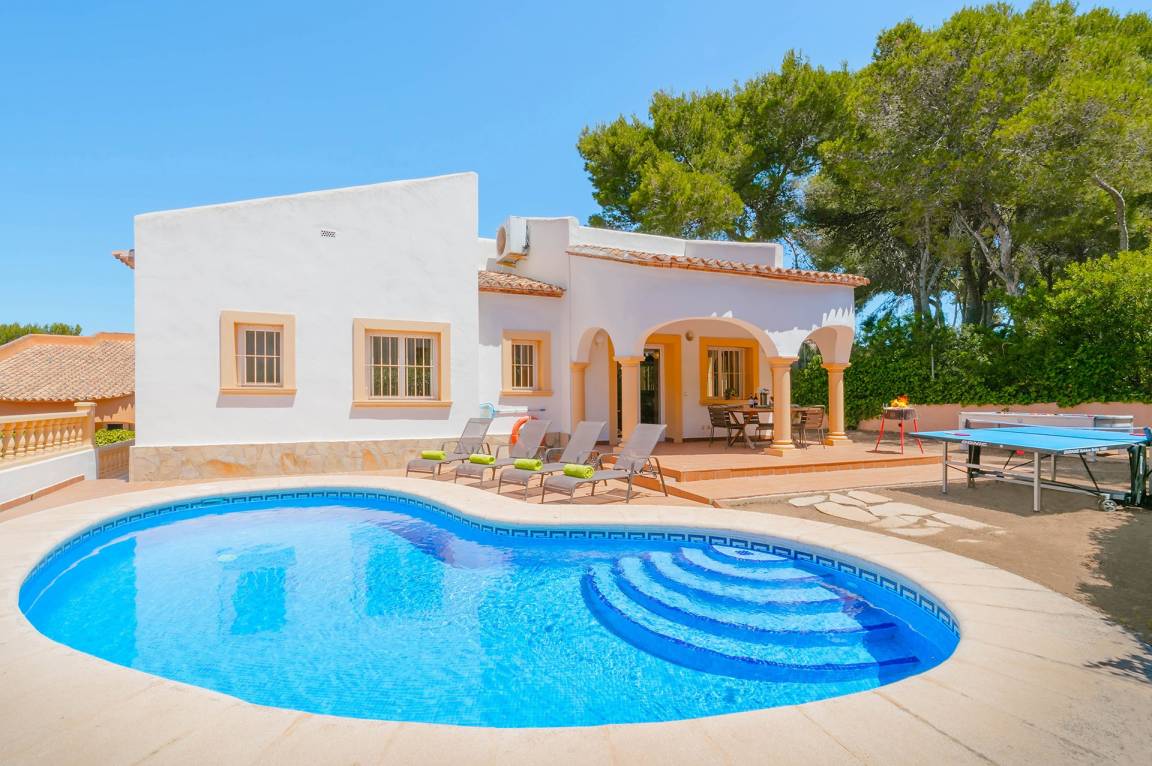 100 M² Villa ∙ 3 Habitaciones ∙ 6 Huéspedes - Jávea