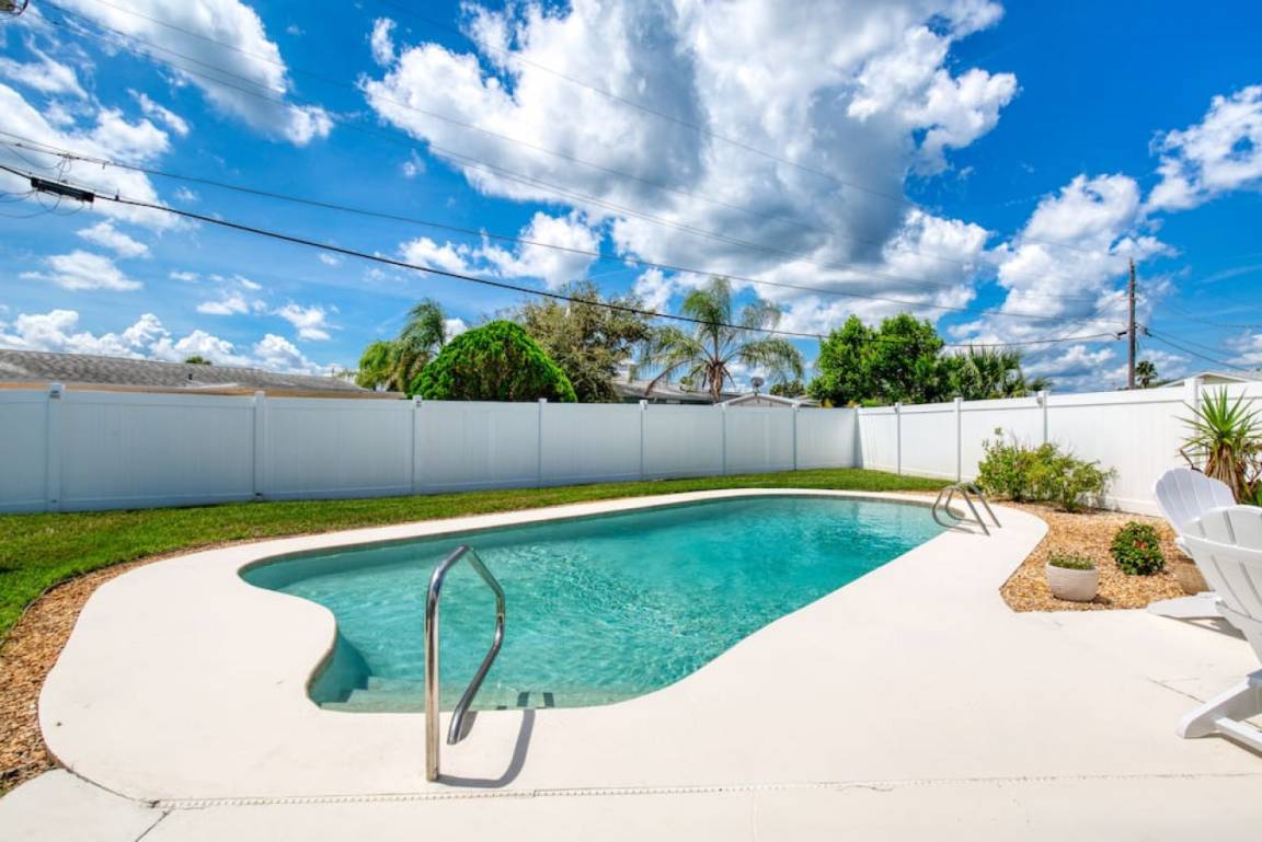 House ∙ 1 Bedroom ∙ 6 Guests - Ormond Beach, FL