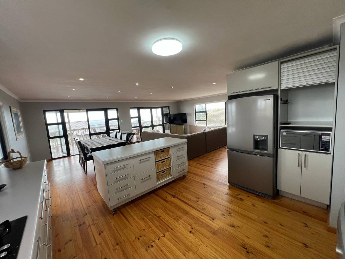 127 M² House ∙ 3 Bedrooms ∙ 6 Guests - Tergniet