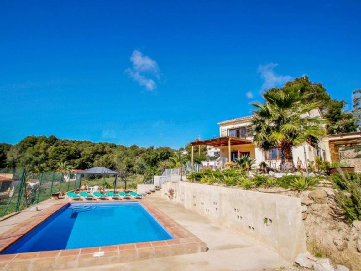 140 M² Villa ∙ 6 Chambres ∙ 12 Personnes - Calp