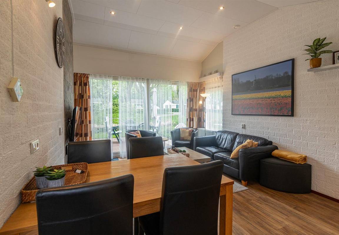 45 M² Ferienhaus ∙ 2 Schlafzimmer ∙ 4 Gäste - Herzogenrath