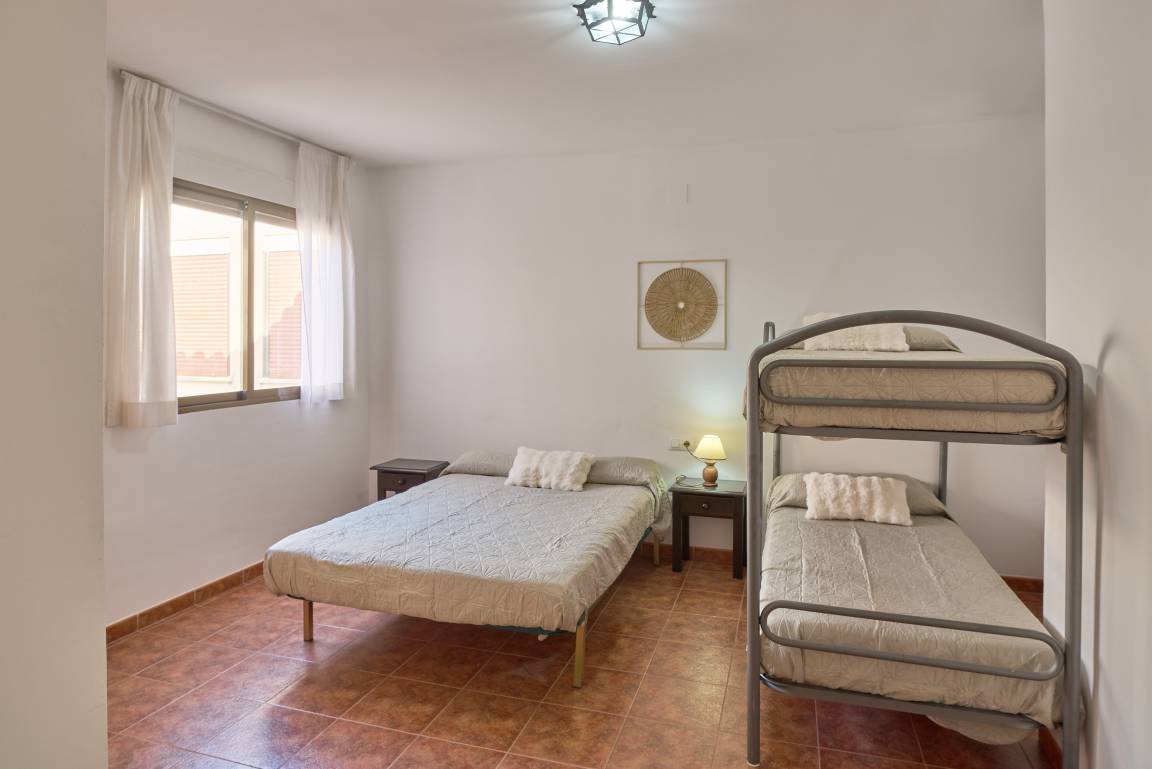 40 M² Casa ∙ 1 Habitación ∙ 6 Huéspedes - Baena