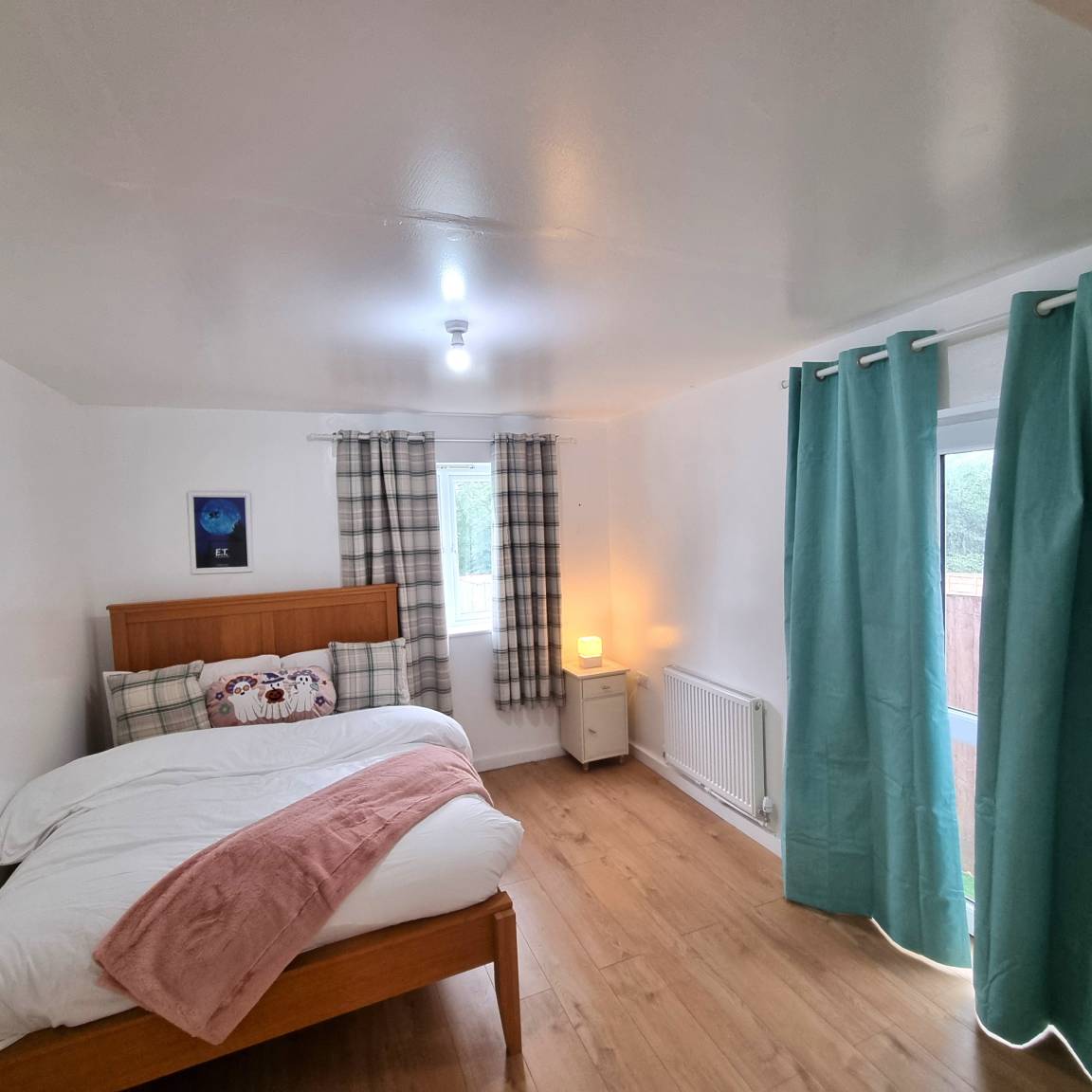 90 M² Apartment ∙ 2 Bedrooms ∙ 5 Guests - Gillingham