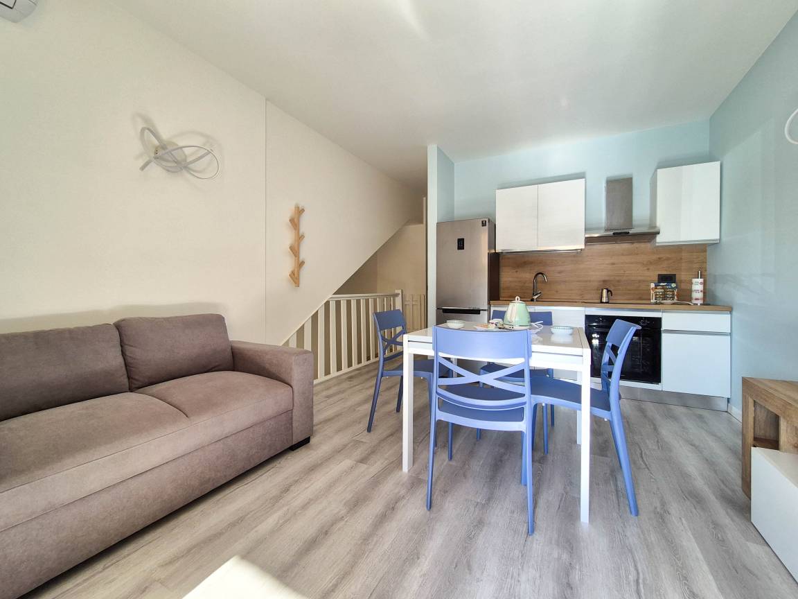 90 M² Appartement ∙ 2 Chambres ∙ 4 Personnes - Salò