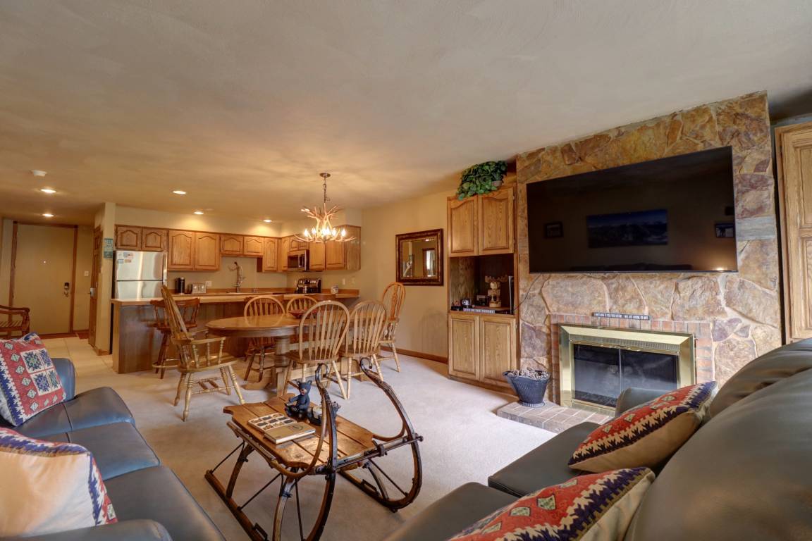 Condo ∙ 2 Bedrooms ∙ 8 Guests - Copper Mountain, CO