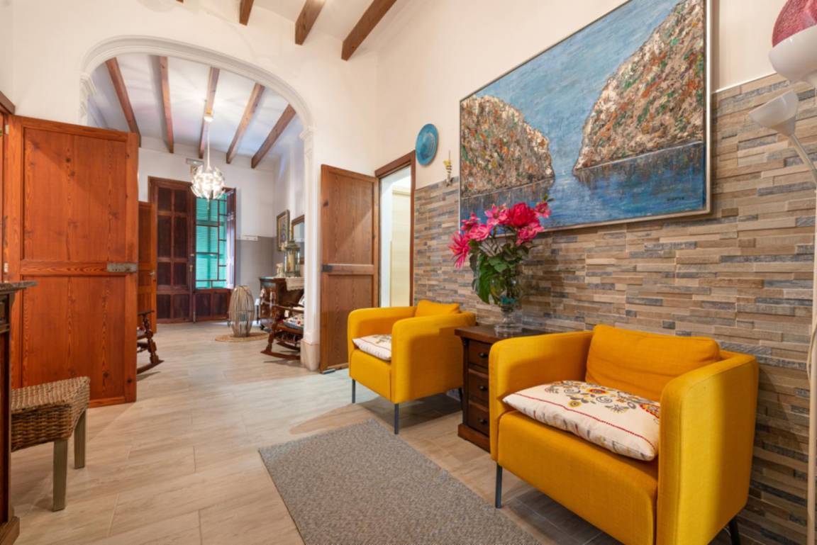 100 M² Apartment ∙ 2 Bedrooms ∙ 4 Guests - Campos