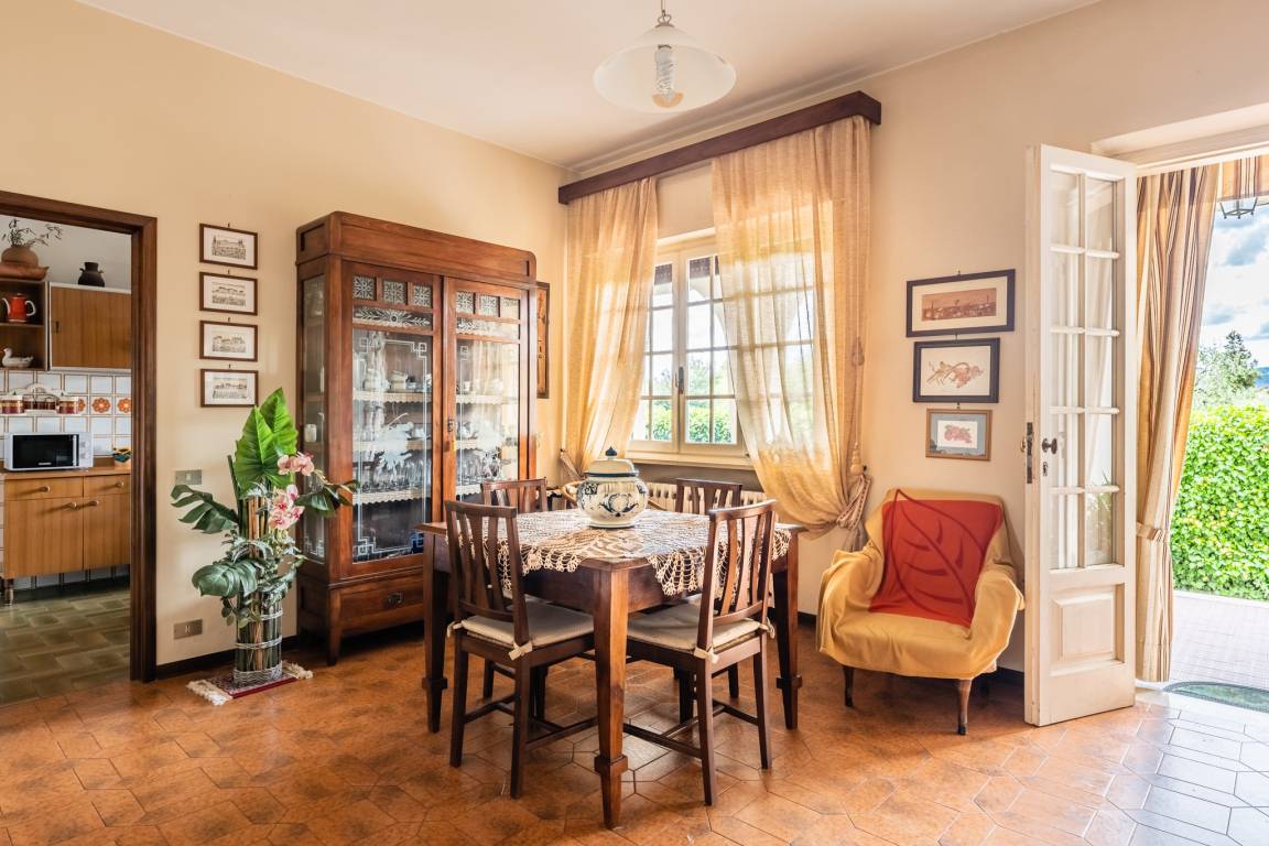 90 M² Apartment ∙ 3 Bedrooms ∙ 5 Guests - Lucca