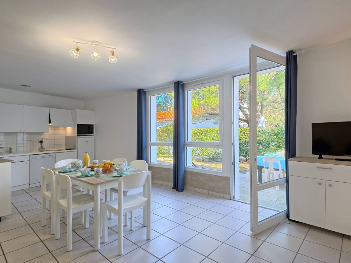 53 M² Maison De Vacances ∙ 2 Chambres ∙ 6 Personnes - Saint-Gilles-Croix-de-Vie