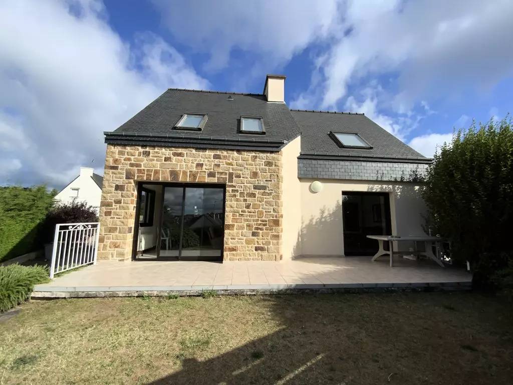 120 M² Maison De Vacances ∙ 3 Chambres ∙ 6 Personnes - Erquy