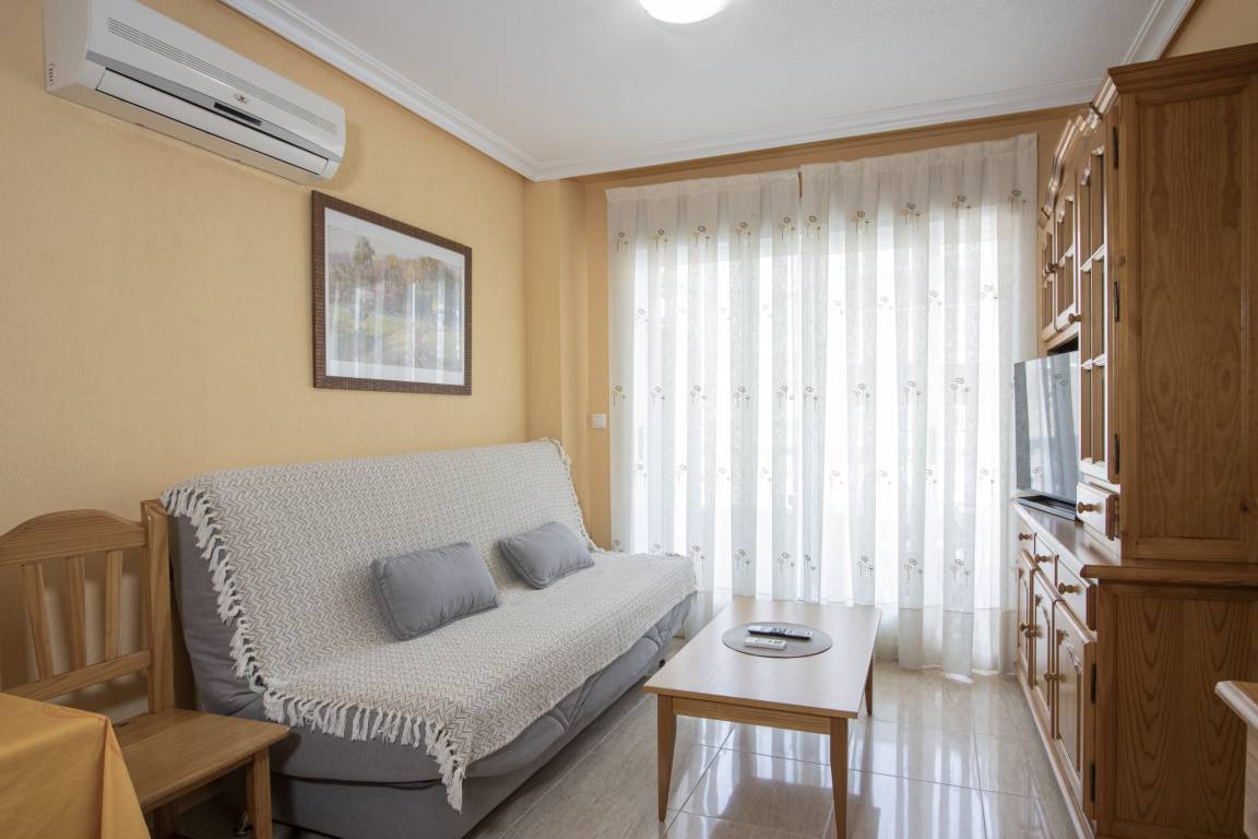 56 M² Apartment ∙ 1 Bedroom ∙ 4 Guests - Torrevieja