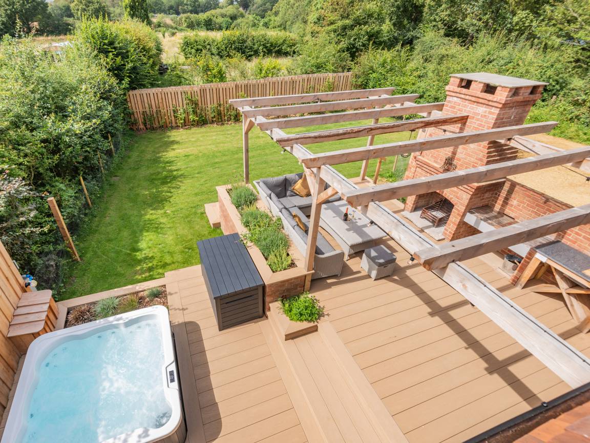 Cottage ∙ 3 Bedrooms ∙ 6 Guests - Chichester