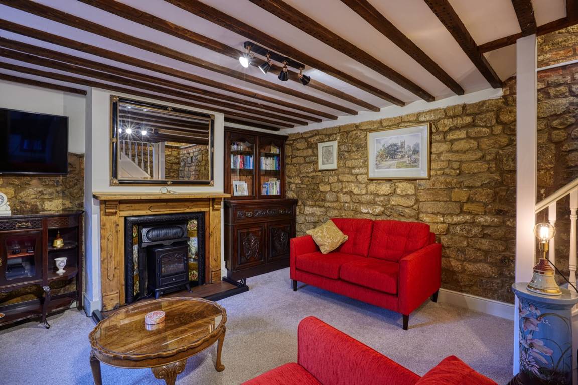 90 M² Cottage ∙ 2 Bedrooms ∙ 4 Guests - Cotswolds