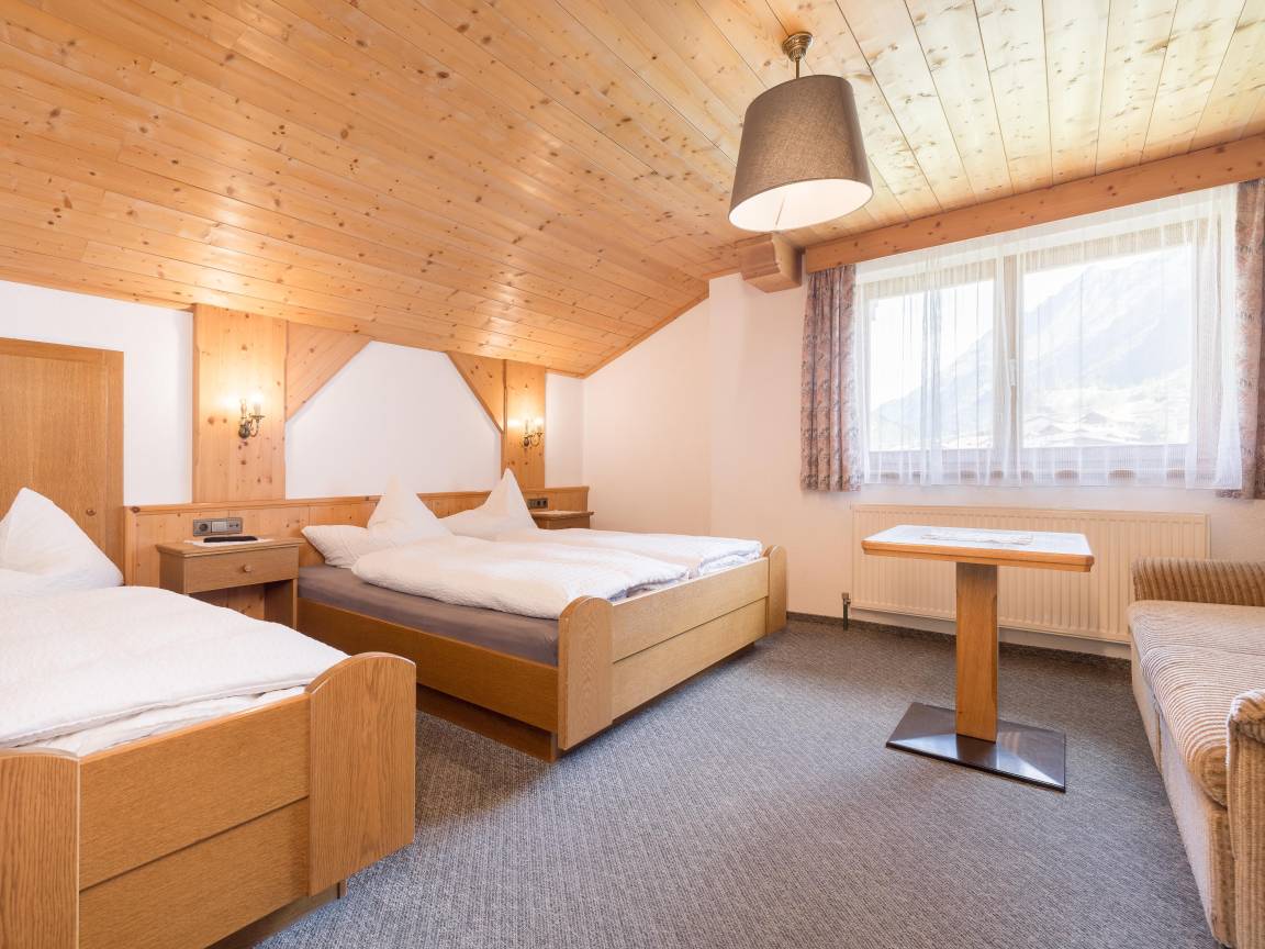 73 M² Appartement ∙ 2 Slaapkamers ∙ 8 Gasten - Sölden
