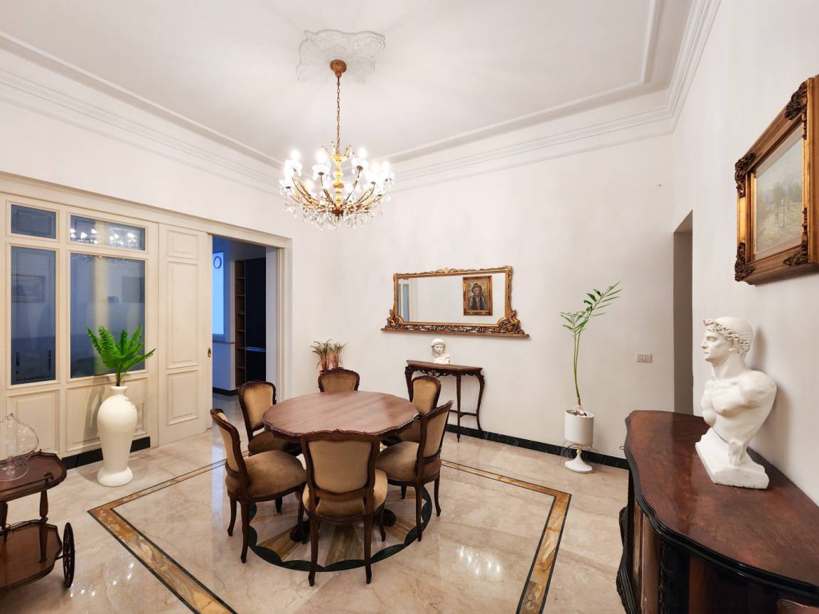 150 M² Apartment ∙ 3 Bedrooms ∙ 6 Guests - Bari