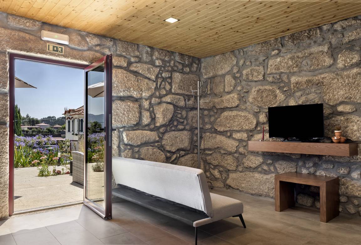 57 M² Finca ∙ 2 Bedrooms ∙ 4 Guests - Portugal