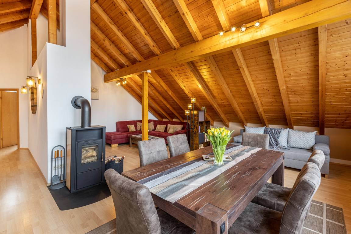 75 M² Ferienwohnung ∙ 1 Schlafzimmer ∙ 3 Gäste - Donaueschingen