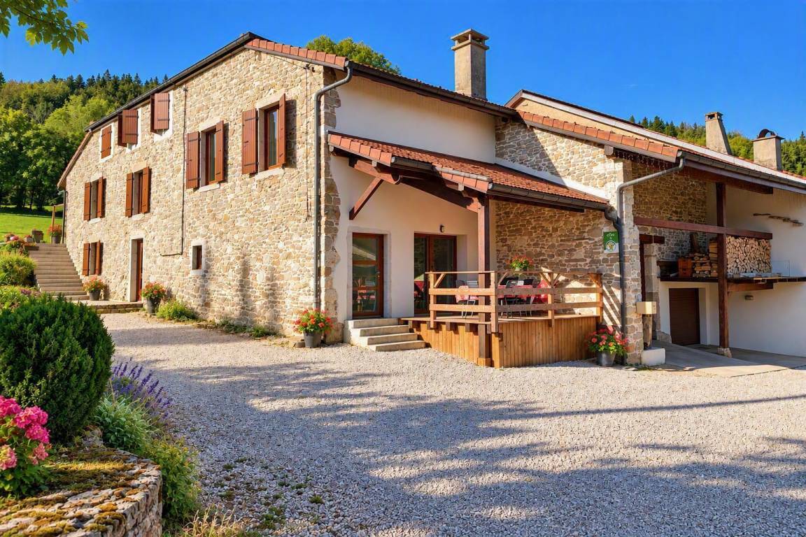 61 M² Gîte ∙ 2 Chambres ∙ 4 Personnes - Nantua
