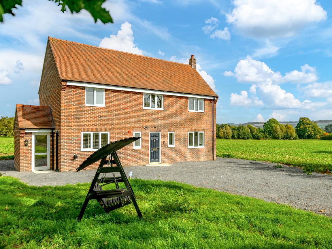 Cottage ∙ 3 Bedrooms ∙ 6 Guests - Blandford Forum