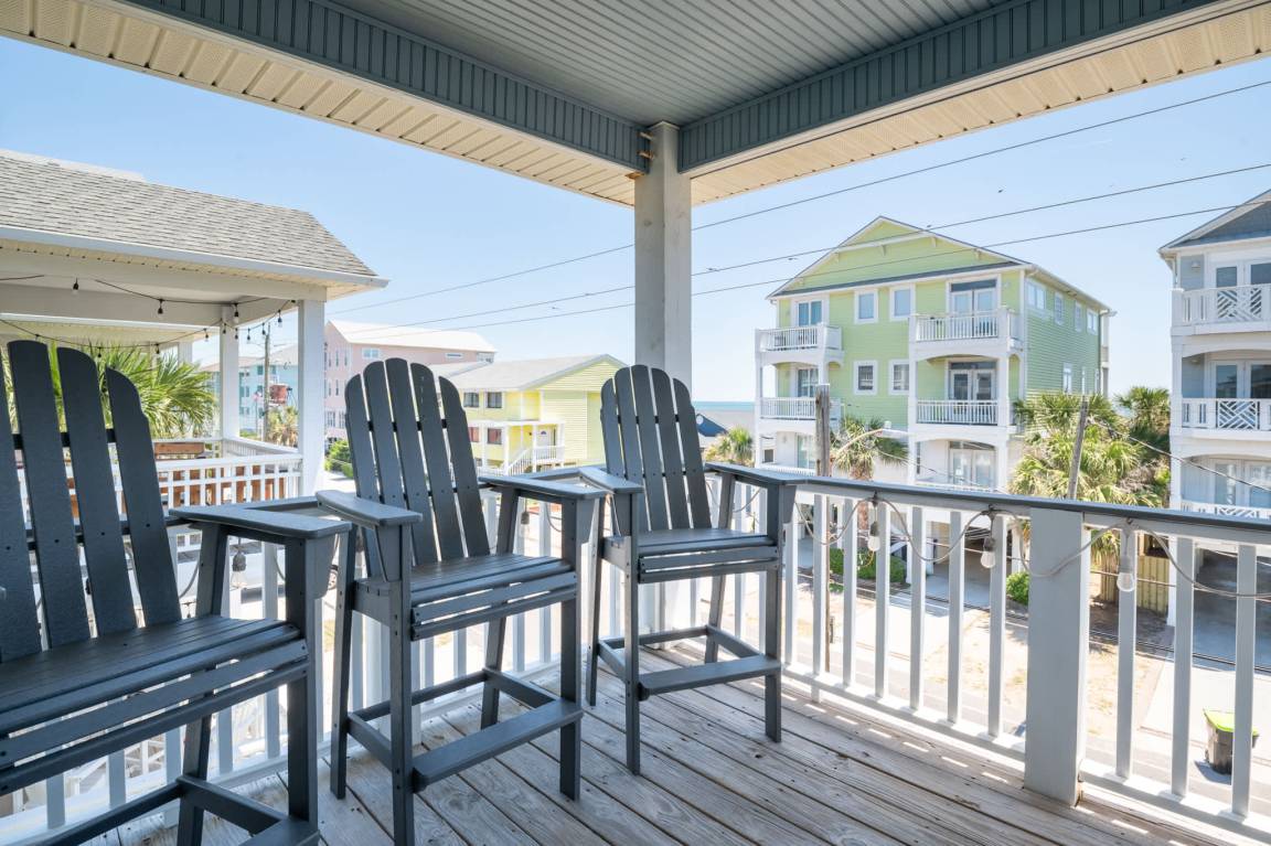 154 M² House ∙ 4 Bedrooms ∙ 10 Guests - Carolina Beach, NC