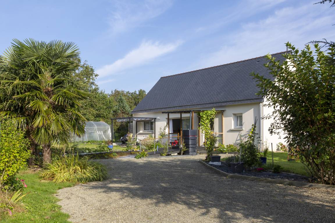 76 M² Huis ∙ 2 Slaapkamers ∙ 4 Gasten - Rosporden