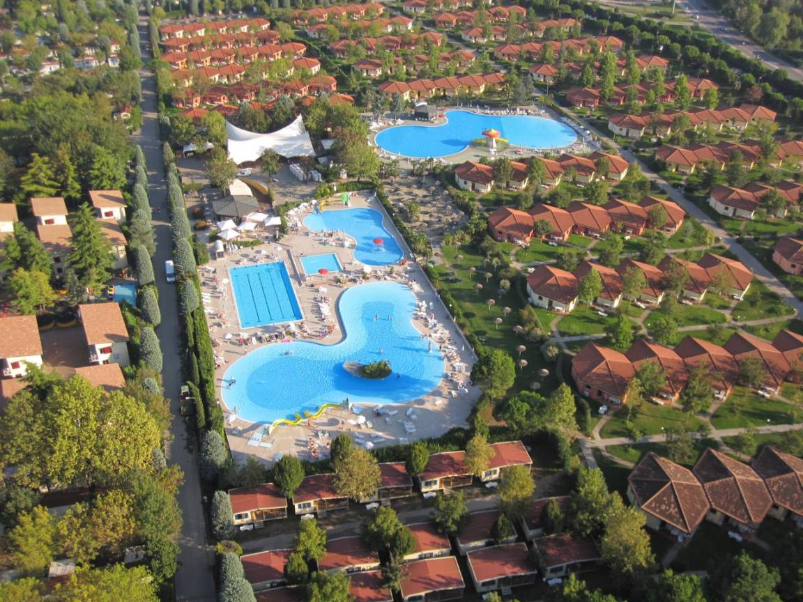 30 M² House ∙ 3 Bedrooms ∙ 6 Guests - Sirmione