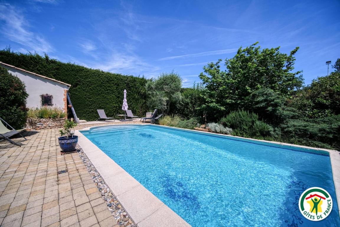 44 M² Gîte ∙ 1 Chambre ∙ 2 Personnes - Montélimar
