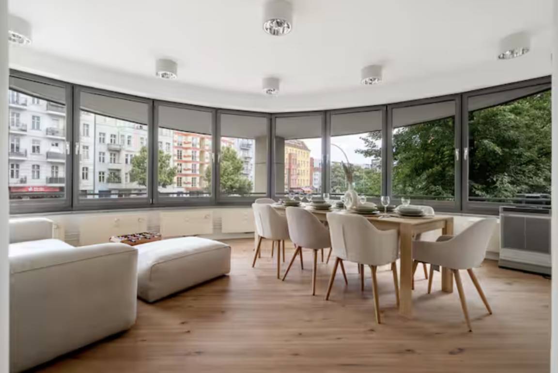 125 M² Apartment ∙ 4 Bedrooms ∙ 8 Guests - Berlin