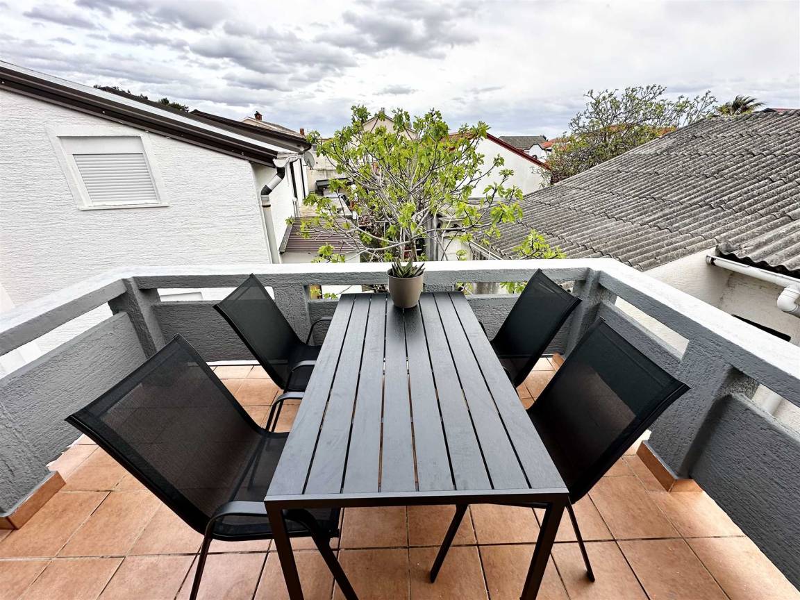 50 M² Apartment ∙ 2 Bedrooms ∙ 4 Guests - Vir Insel, Kroatien