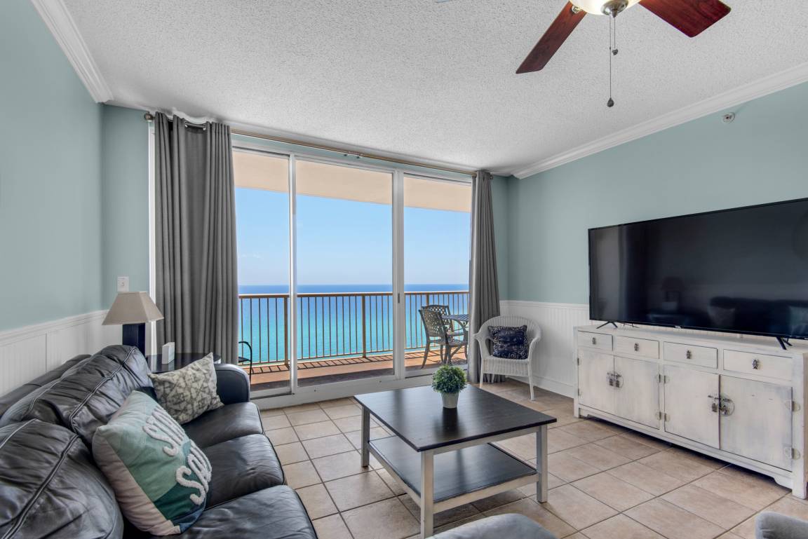 147 M² Condo ∙ 4 Bedrooms ∙ 13 Guests - Panama City Beach, FL