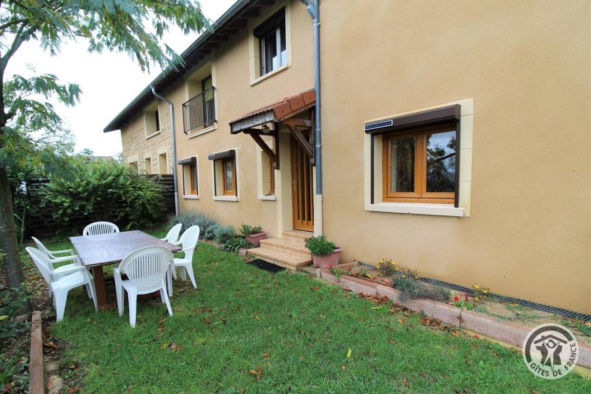 70 M² Gîte ∙ 2 Chambres ∙ 4 Personnes - Villefranche-sur-Saône