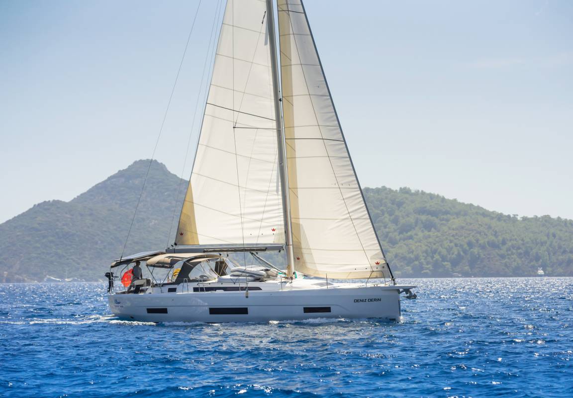 15 M² Houseboat ∙ 4 Bedrooms ∙ 8 Guests - Göcek