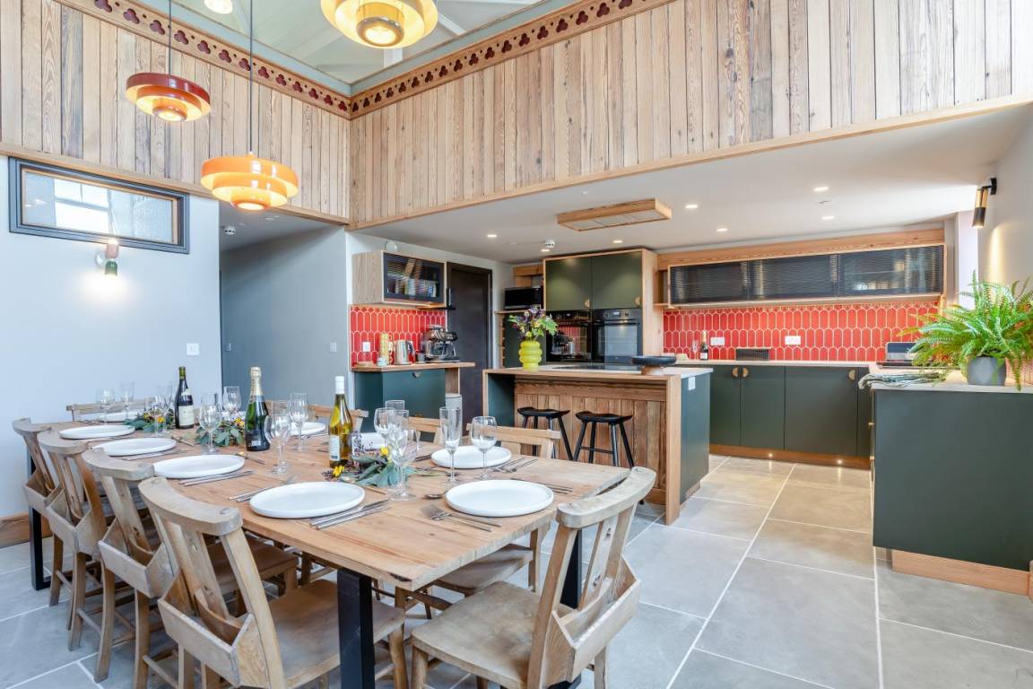 Cottage ∙ 5 Bedrooms ∙ 10 Guests - Brecon