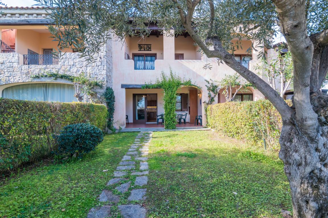 70 M² Apartment ∙ 2 Bedrooms ∙ 4 Guests - Olbia