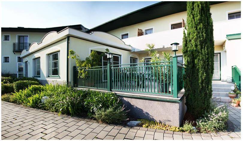 Hotel ∙ 1 Bedroom ∙ 2 Guests - Eisenstadt