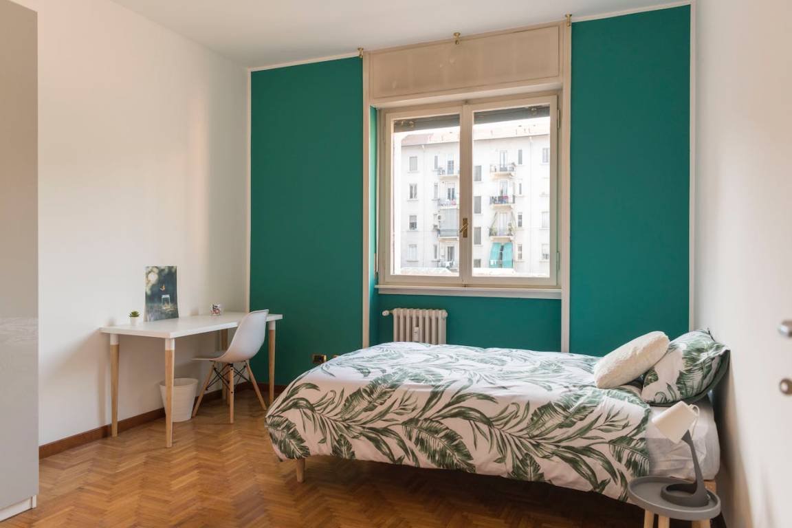 130 M² Apartamento ∙ 4 Habitaciones ∙ 4 Huéspedes - Monza