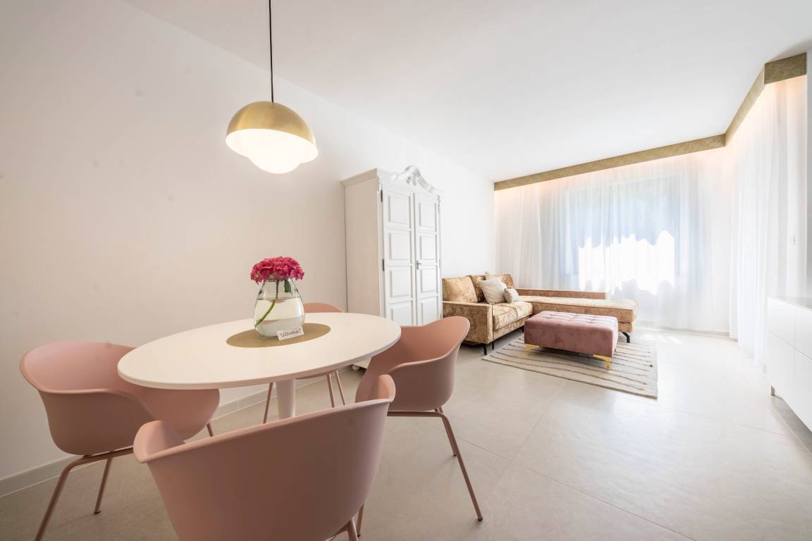 56 M² Appartement ∙ 1 Slaapkamer ∙ 4 Gasten - Lana