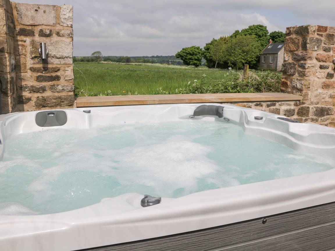 Cottage ∙ 2 Bedrooms ∙ 4 Guests - Chesterfield